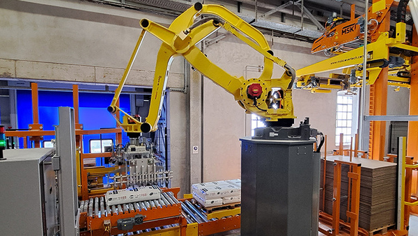 Palletizing systems for the building materials and chemical industries